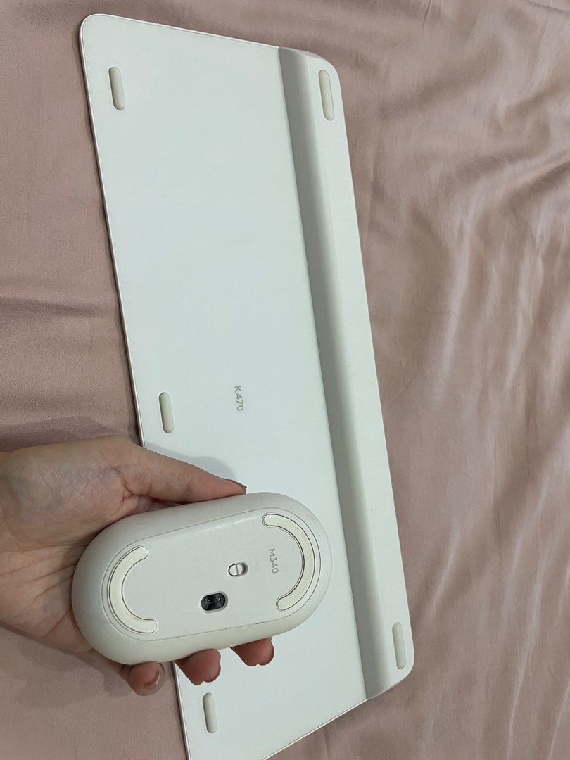 Logitech Wireless Keyboard K470 And Pebble Mouse M340 Computers And Tech Parts And Accessories