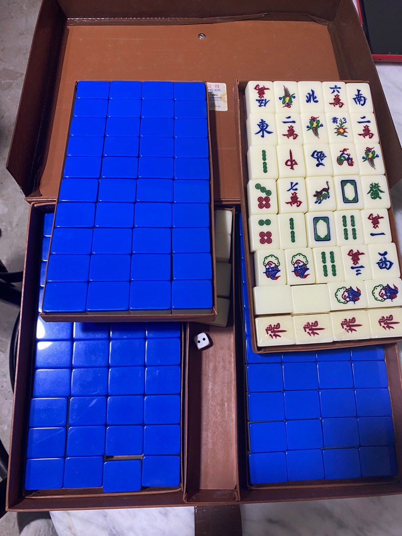 Mahjong Set, Hobbies & Toys, Toys & Games on Carousell