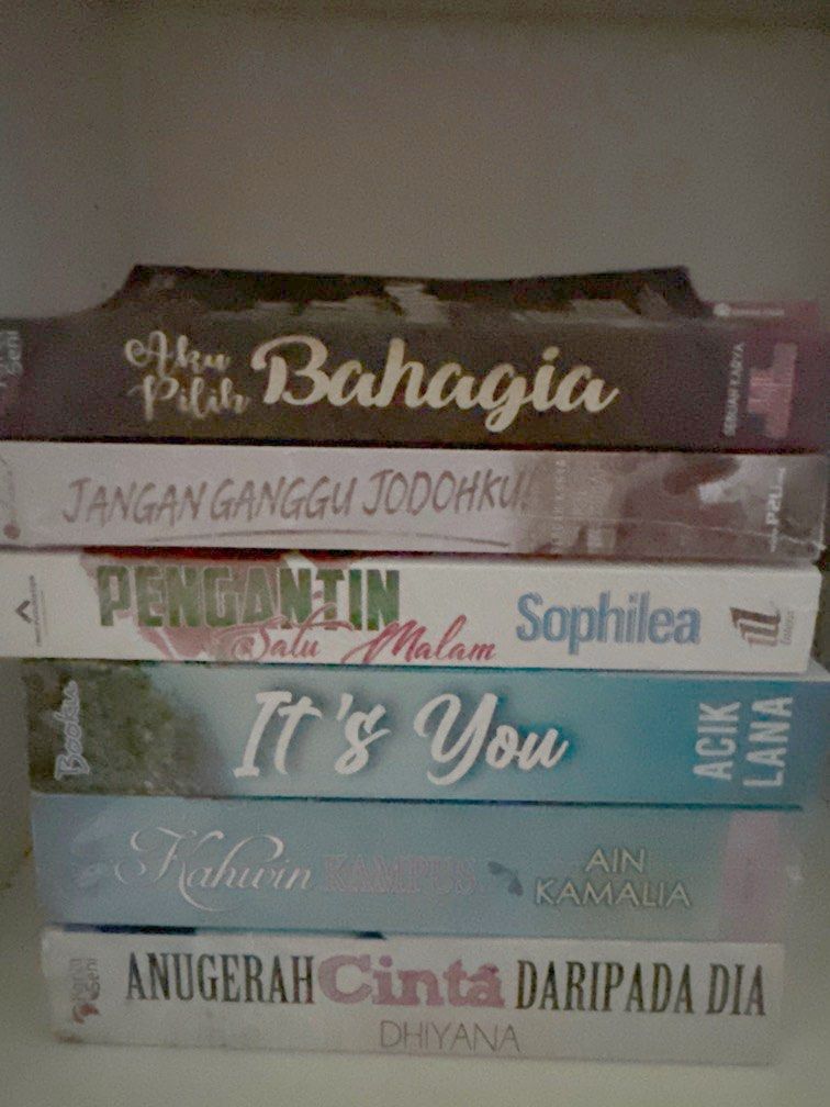 Malay Novel, Hobbies & Toys, Books & Magazines, Fiction & Non-Fiction ...