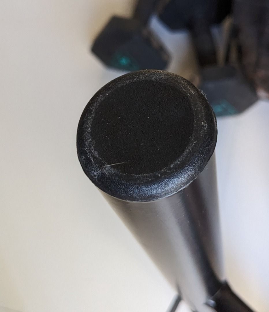 MandaueFoam Kumi Metal Bed Frame (Single 36inx75in), Furniture & Home ...