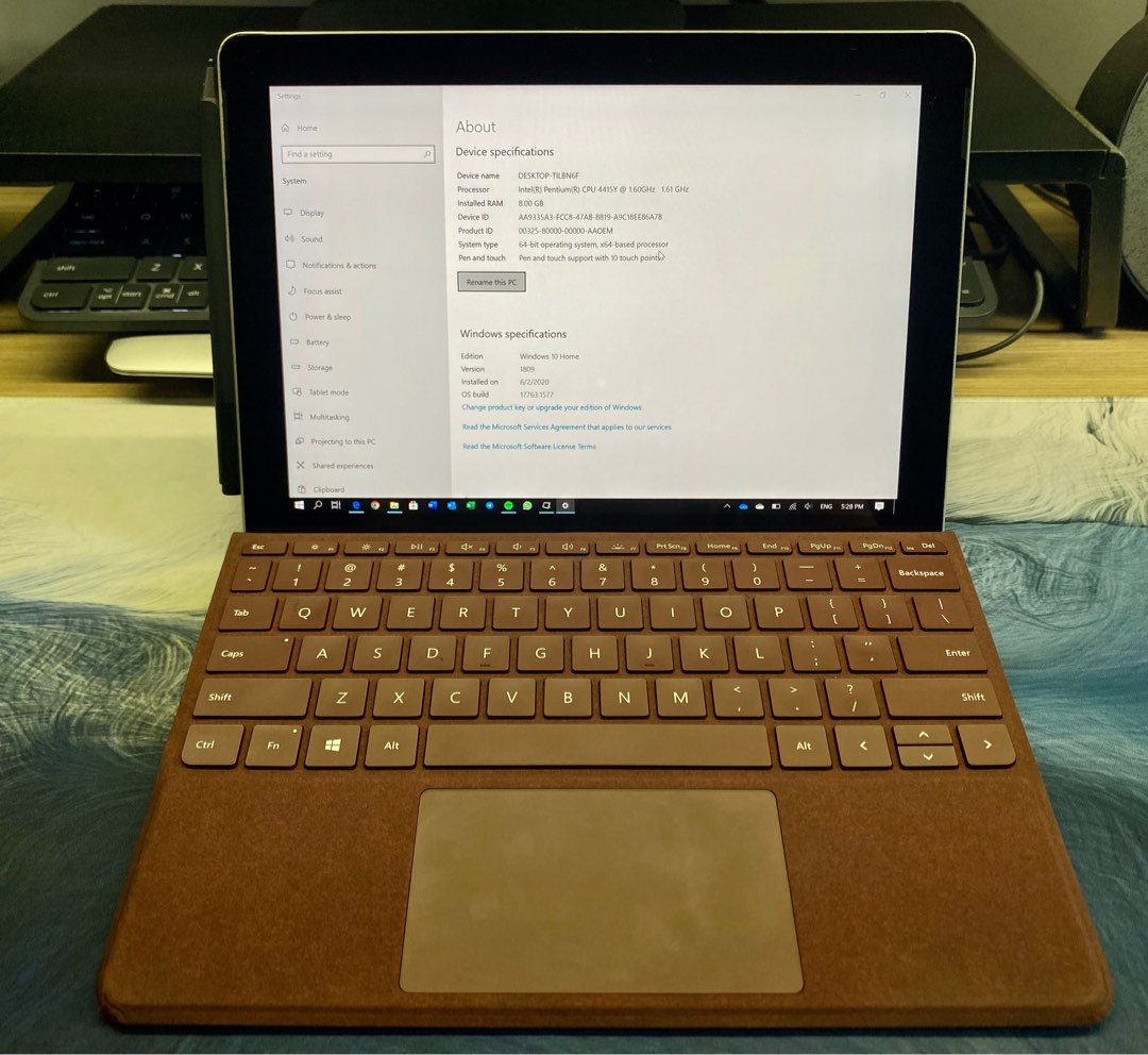 Microsoft Surface Go with original Type Cover (keyboard) and Surface ...