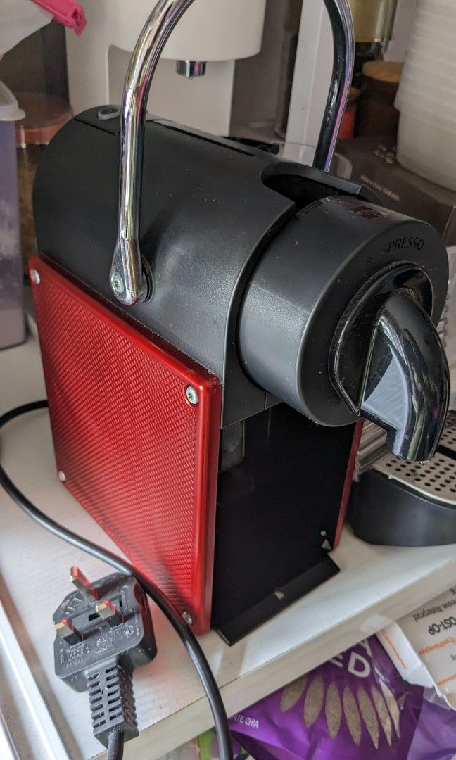 Nespresso Pixie (1 yr old) & Aeroccino 3 (brand new) with warranty, TV ...