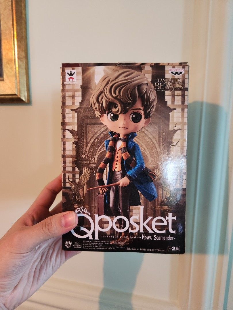Newt Scamander Qposket, Hobbies & Toys, Memorabilia & Collectibles, Fan ...