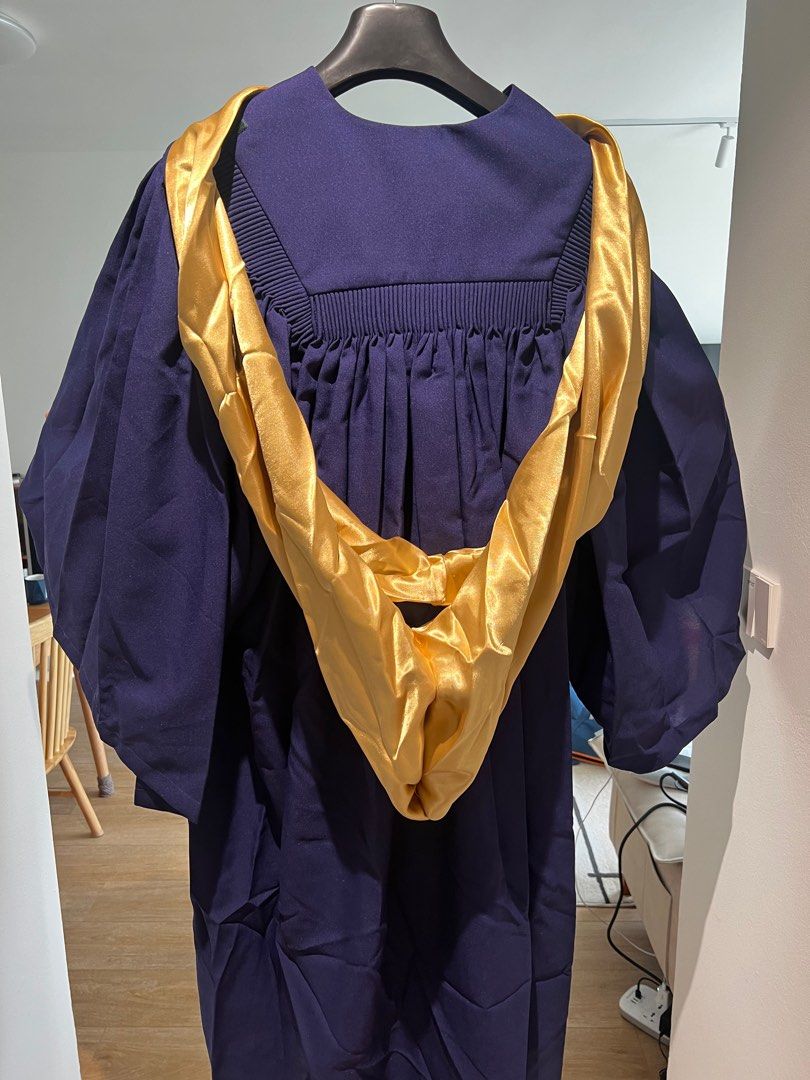 NUS Science Graduation Gown, Men's Fashion, Coats, Jackets and ...