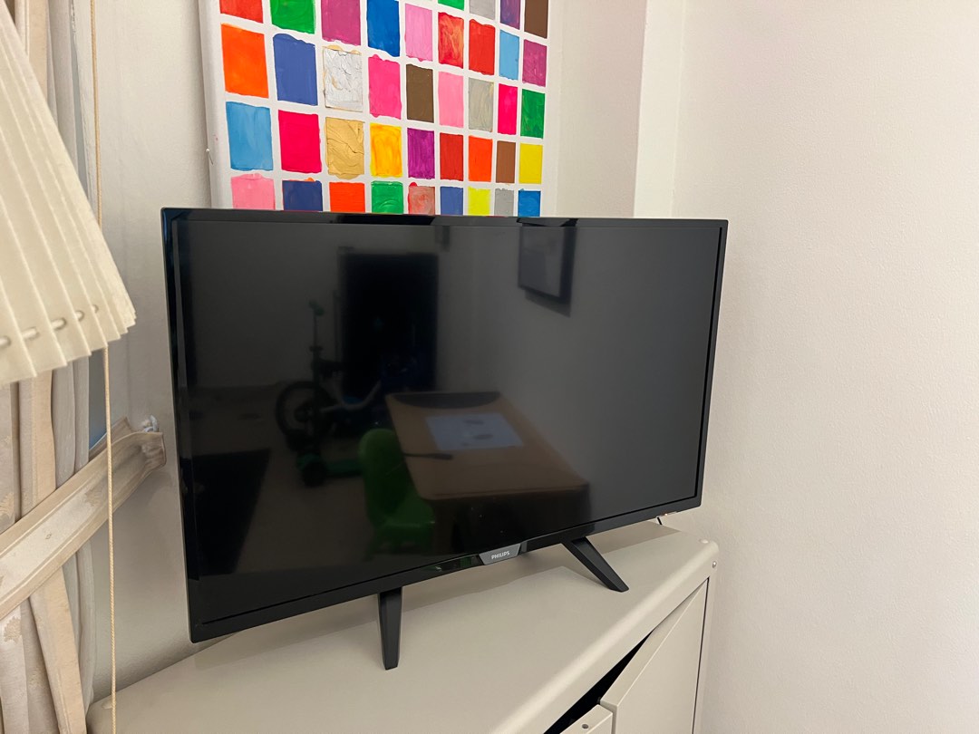 Philips smart TV 32 inch, TV & Home Appliances, TV & Entertainment, TV ...