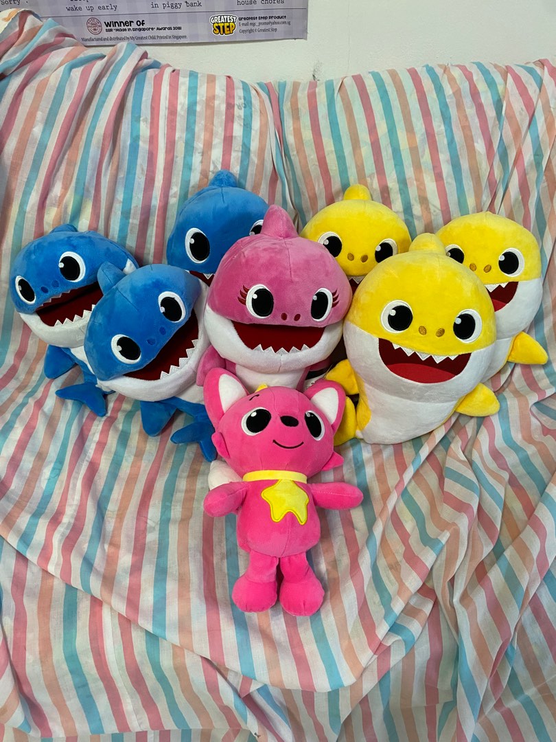 Pink Fong Baby Shark, Hobbies & Toys, Toys & Games on Carousell
