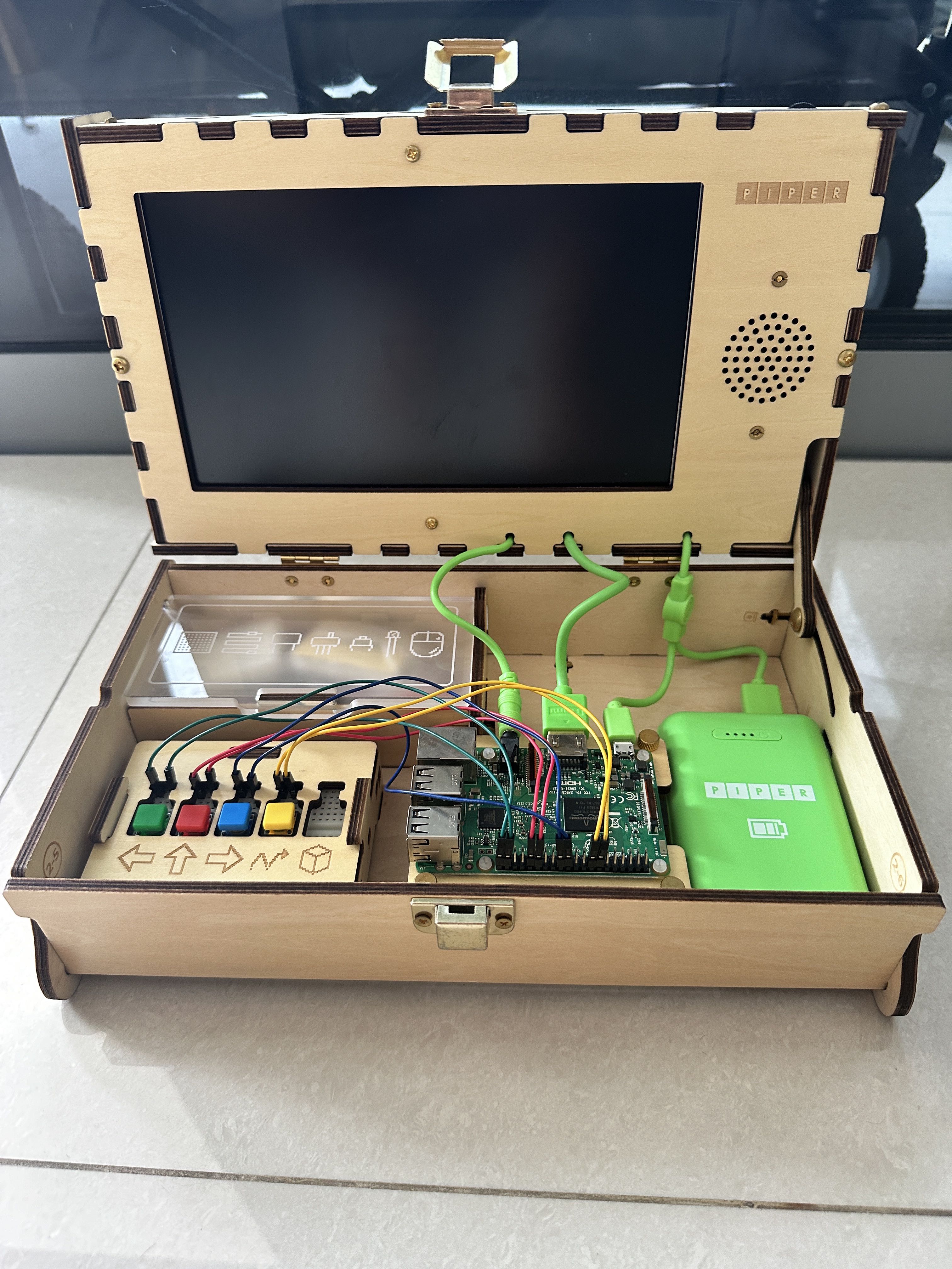 STEM for kids! Piper computer kit, Hobbies & Toys, Toys & Games on ...