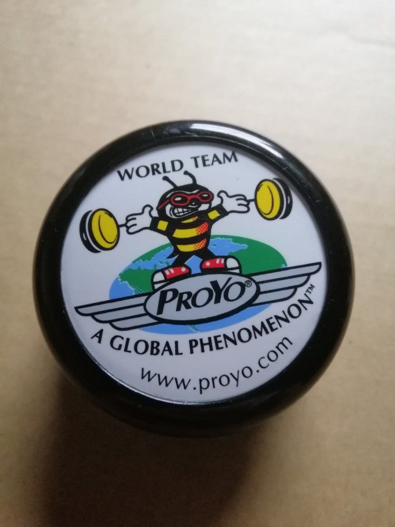 PROYO TRANSITION BEE YOYO, Hobbies & Toys, Toys & Games on Carousell