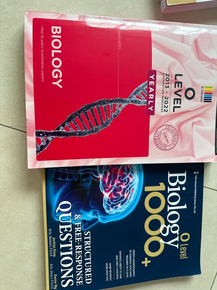 Pure biology TYS AND MCQ, Hobbies & Toys, Books & Magazines, Assessment ...