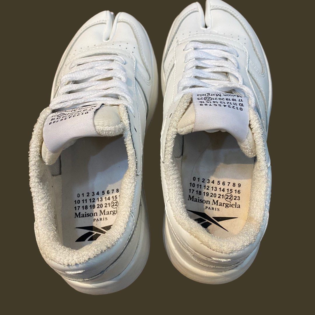 Reebok MM6 Maison Margiela white tabi sneakers, Women's Fashion ...