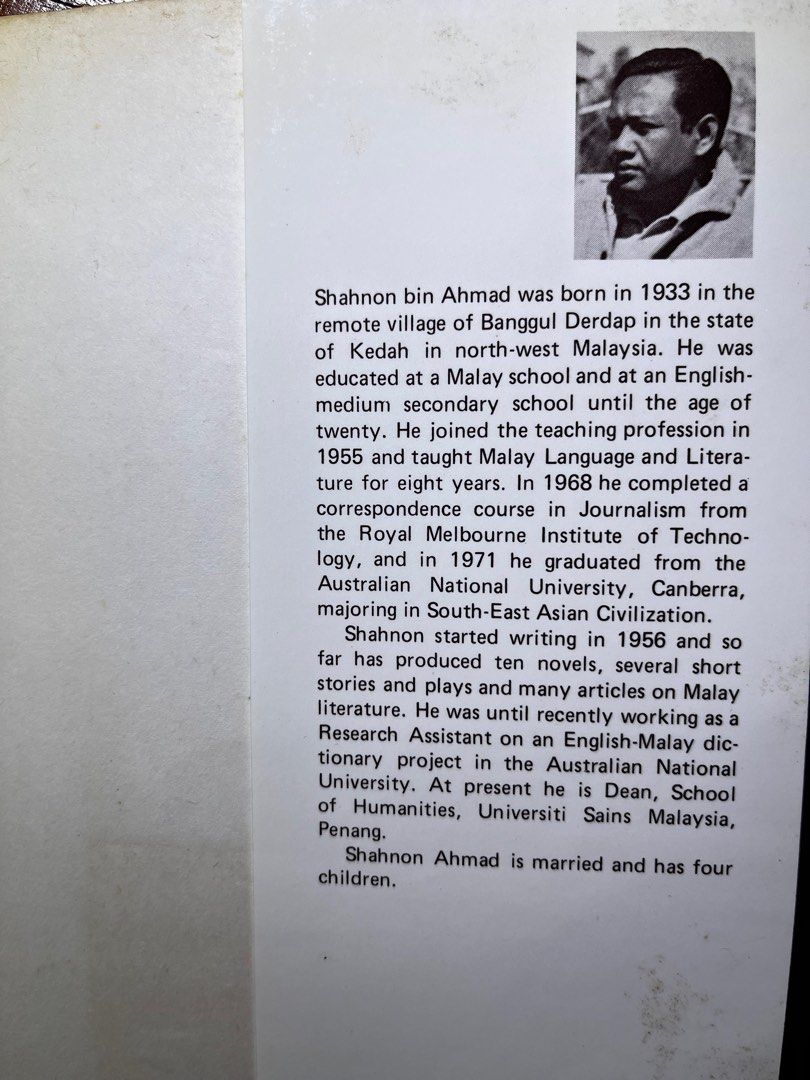 Shahnon Ahmad - Rope of Ash (Rentong) Oxford University Press 1979 ...