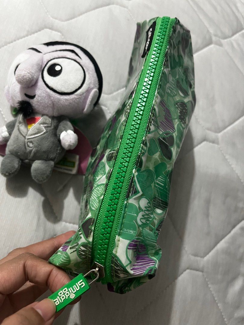 Smiggle pencil case plus free sesame street soft plush, Hobbies & Toys ...