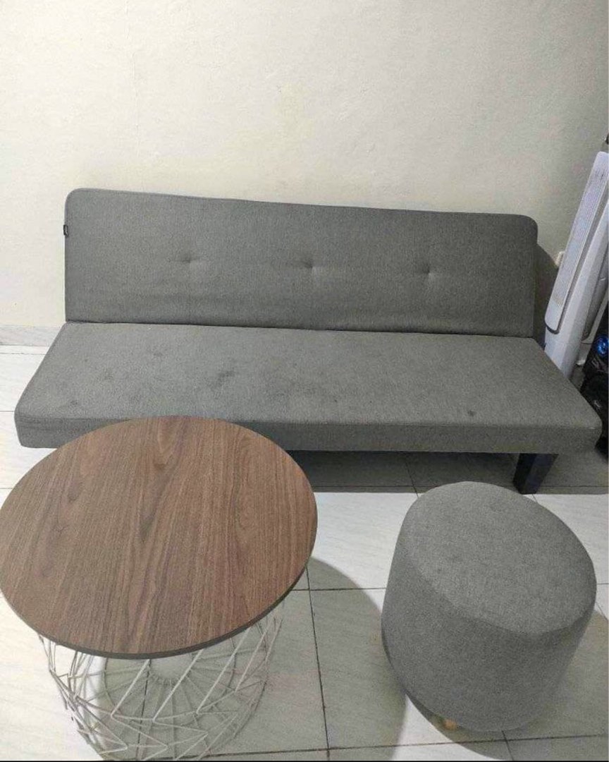 Sofabed + meja + stool informa, Perabotan Rumah di Carousell