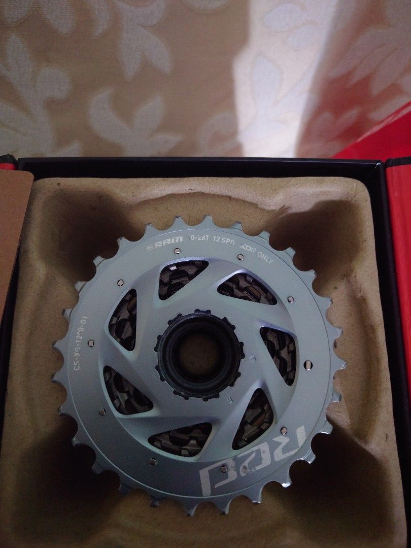 SRAM red AXS Cassette 10-28, Sports Equipment, Bicycles & Parts, Parts ...