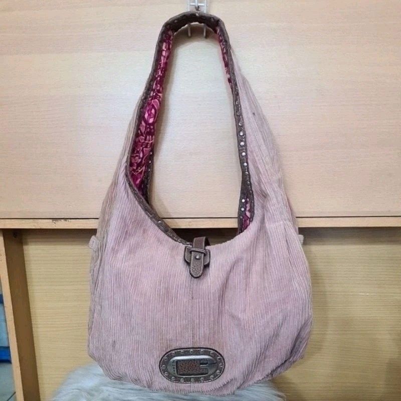 TAS GUESS CORDUROY ORIGINAL, Fesyen Wanita, Tas & Dompet di Carousell