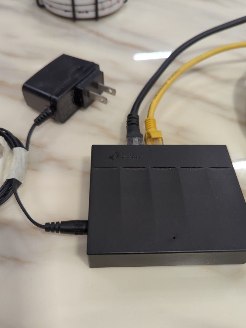 TP-Link 5 port gigabit desktop switch, Computers & Tech, Parts ...