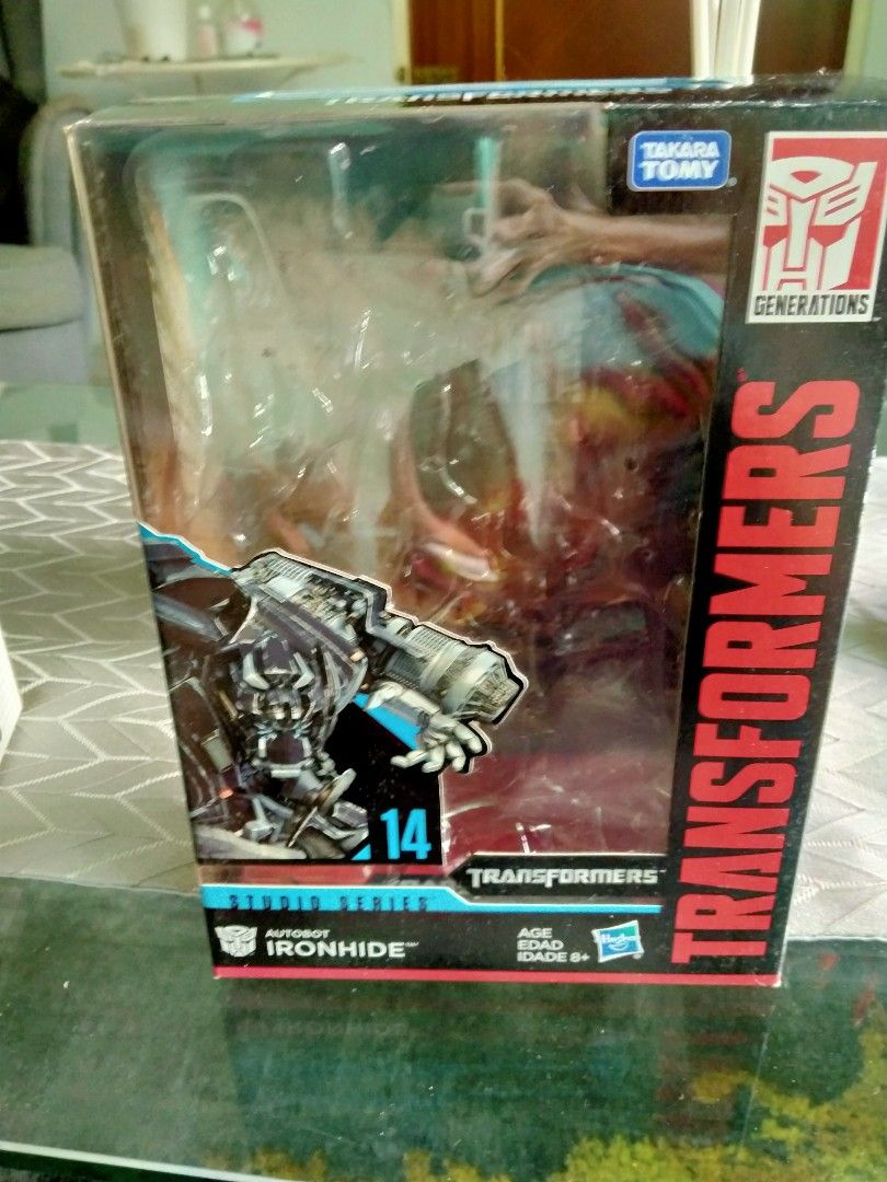Transformers Studio series #14 Ironhide with DNA DK-10 upgrade kit ...