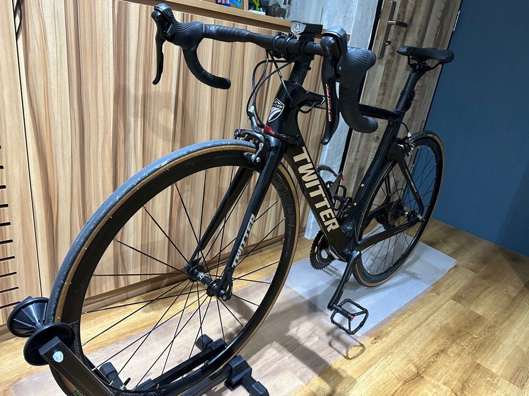 TWITTER Road Bike with stand, Sports Equipment, Bicycles & Parts ...