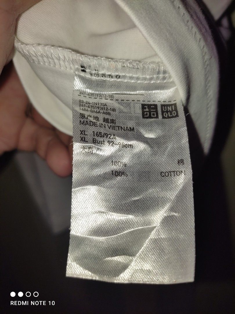 Uniqlo, Men's Fashion, Tops & Sets, Tshirts & Polo Shirts on Carousell