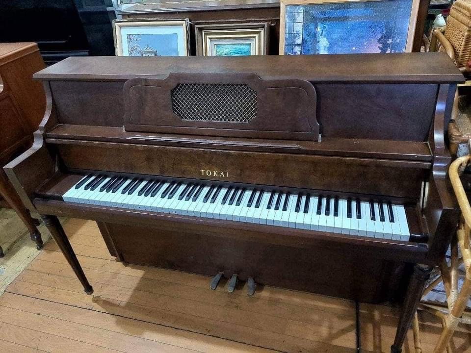 Upright acoustic piano Brand: Tokai Japan surplus, Hobbies & Toys ...