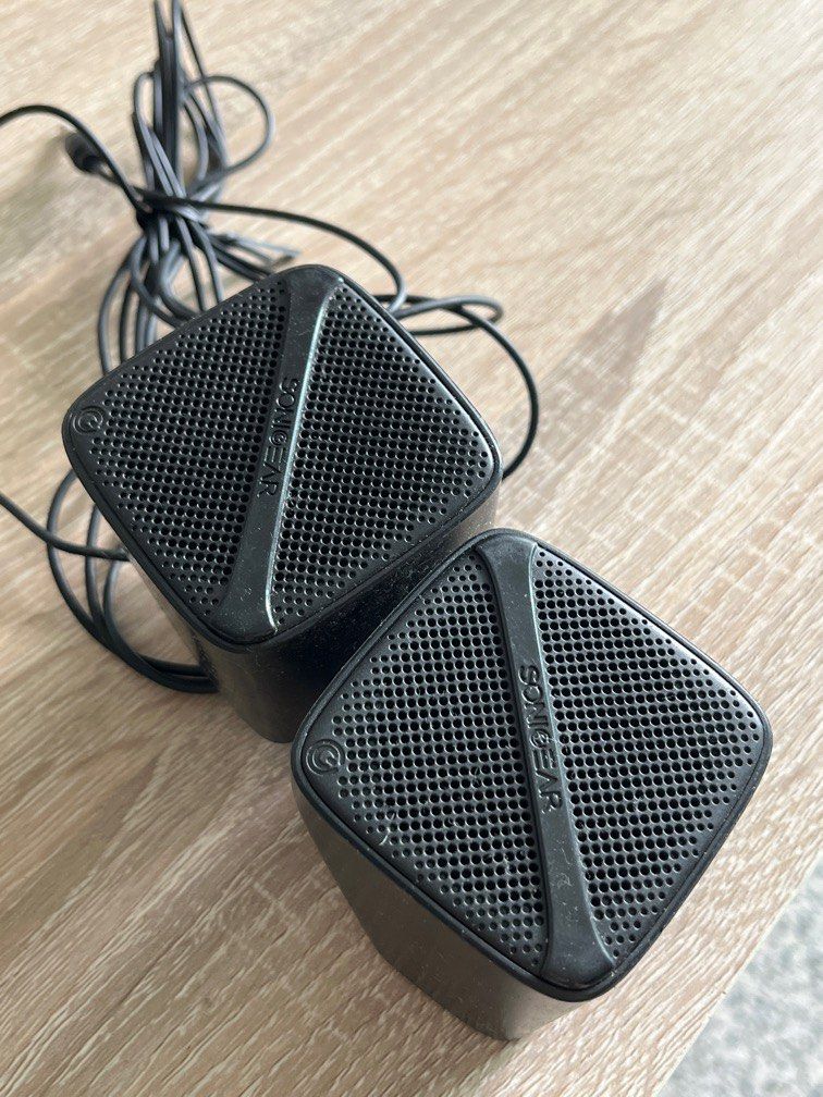 Usb Powered Speakers Sonicgear Audio Soundbars Speakers And Amplifiers On Carousell