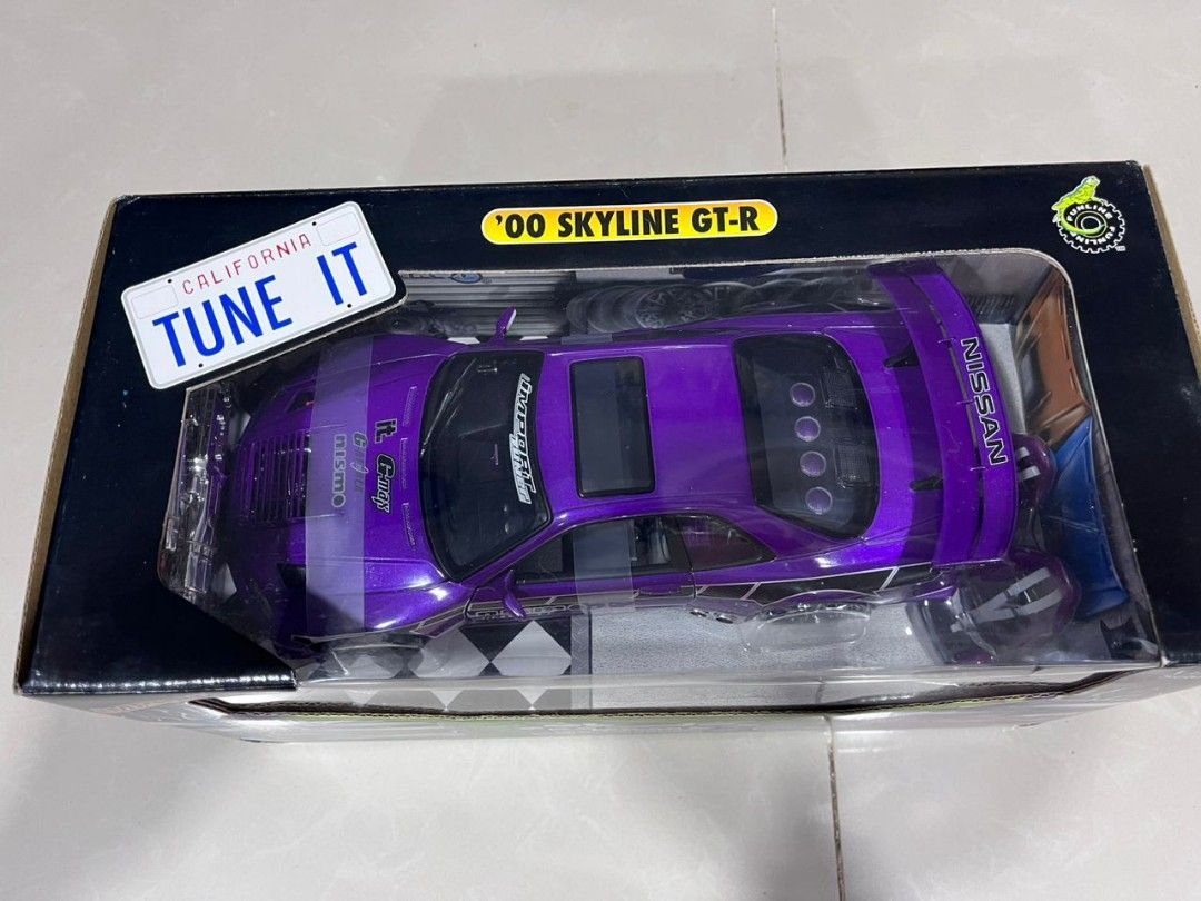 1:18 2000 Nissan Skyline GT-R R34 Import Tuner Model Kit by Muscle ...