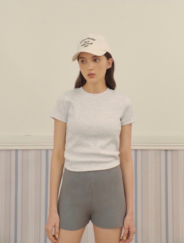 全新 pazzo MIT 基本款合身小圓領TEE 淺麻灰 s號, 她的時尚, 上衣, T恤在旋轉拍賣