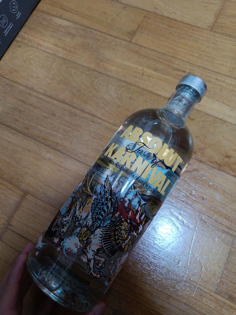 Absolut Vodka Passion fruit and Orange blossom 1 litre, Food & Drinks ...