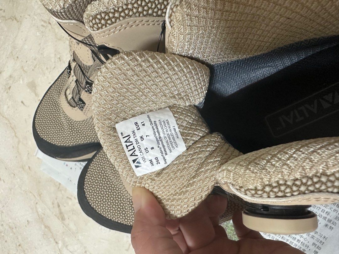 Altai Volcano Hiking Boots US8, Sports Equipment, Hiking & Camping on ...