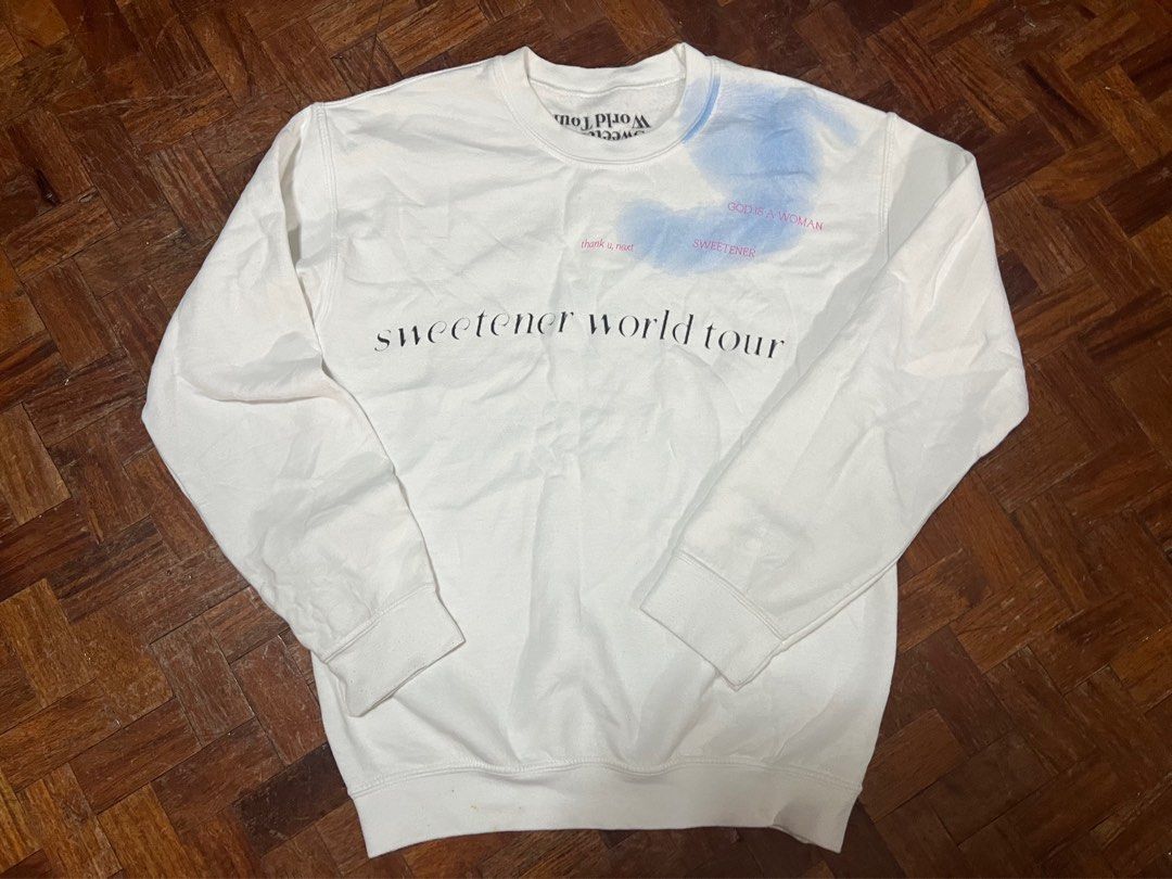 Ariana Grande Sweetener World Tour Merch, Women's Fashion, Tops ...