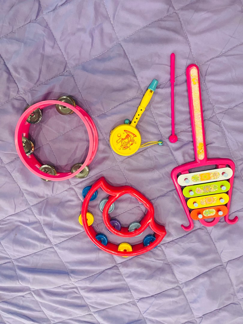 Assorted musical instruments, Hobbies & Toys, Music & Media, Musical ...