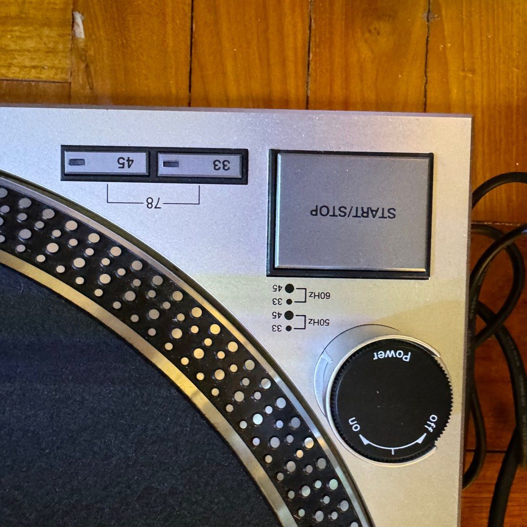 Audio Technica LP-120-USB (Vinyl/Record Player), Audio, Other Audio ...
