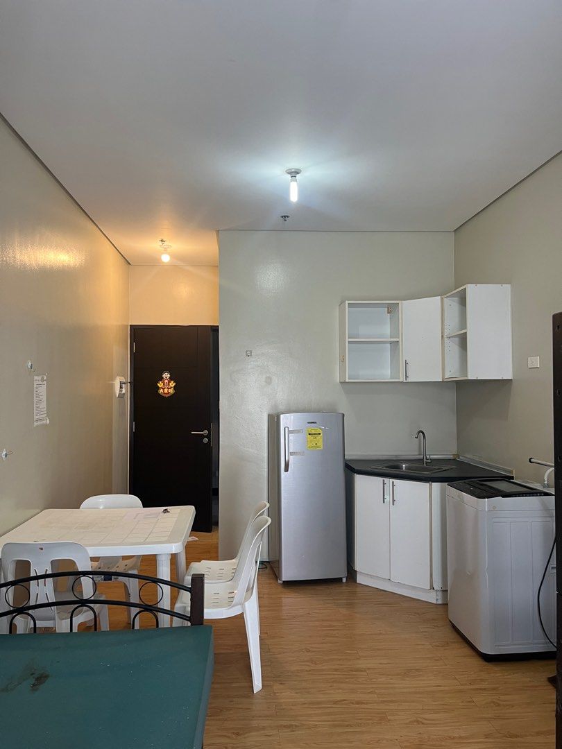 Studio Unit for Sale at Avida Towers Alabang in Alabang Business Park ...