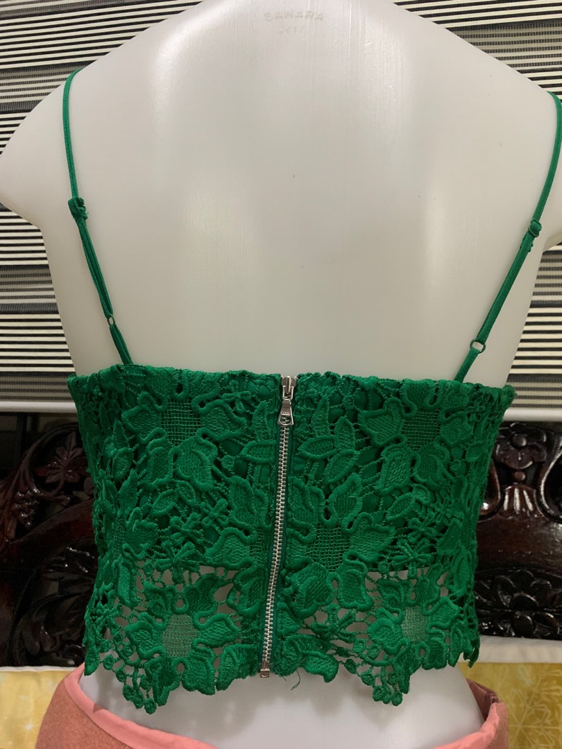 Bardot green lace top, Women's Fashion, Tops, Blouses on Carousell