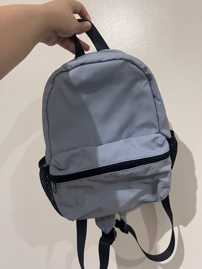 Bench Small Backpack, Women's Fashion, Bags & Wallets, Backpacks on ...