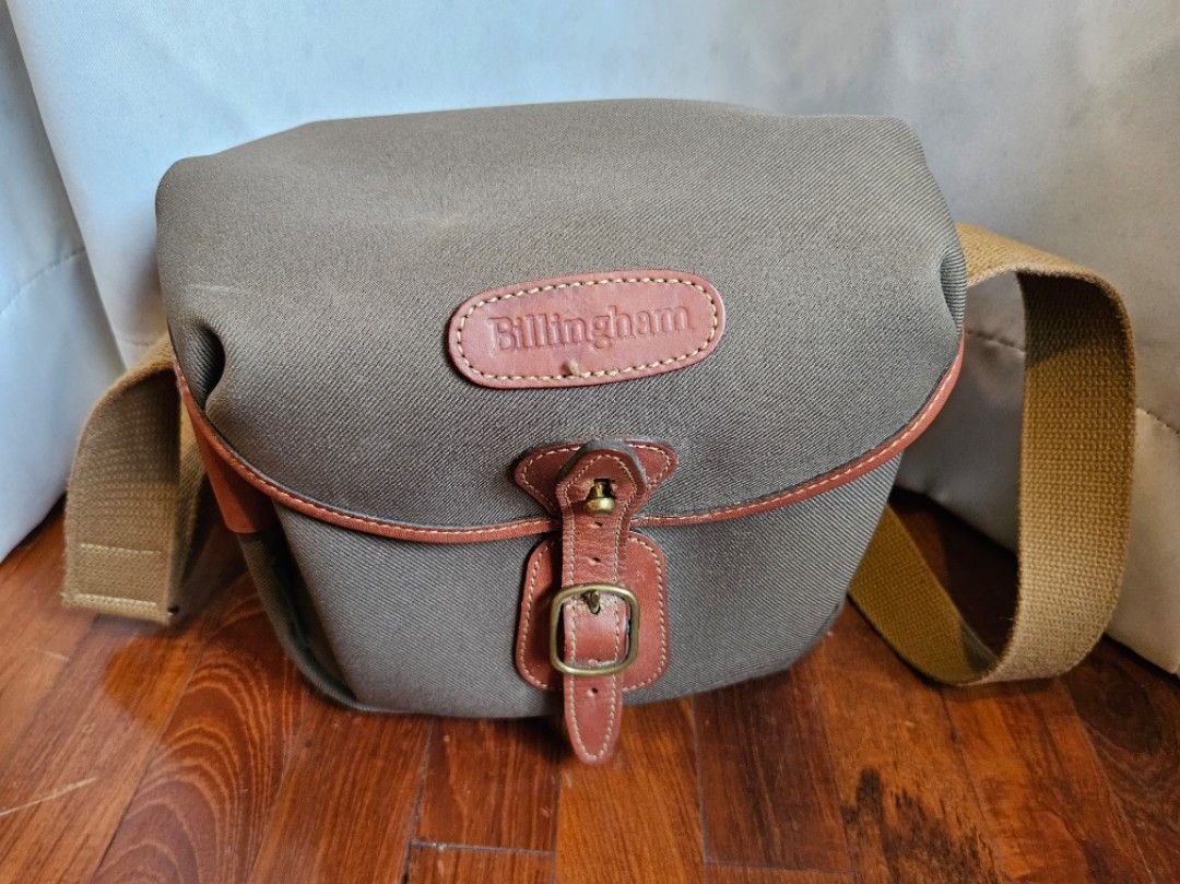 Billingham Hadley Digital Camera Bag / Billingham 72 Camera Bag ...