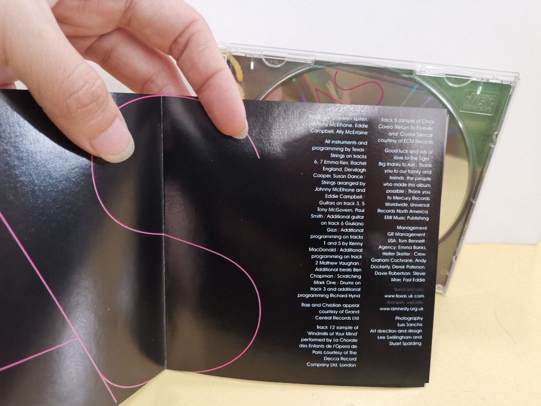 (CD) TEXAS The Hush, Hobbies & Toys, Music & Media, CDs & DVDs on Carousell