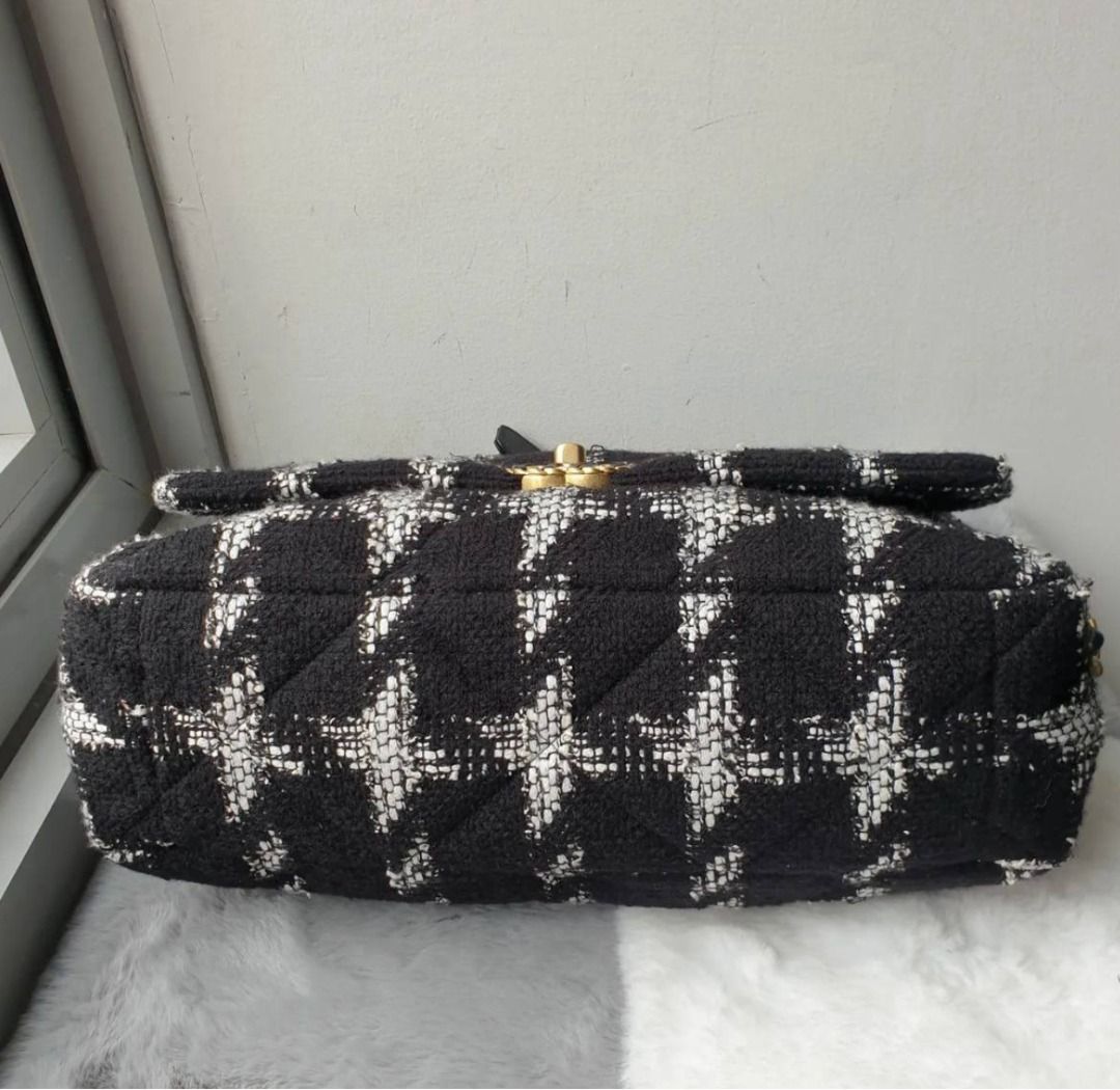 Chanel C19 Maxi Flap Tweed, Luxury, Bags & Wallets on Carousell