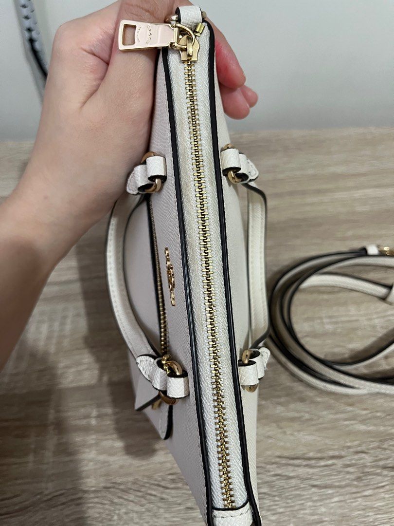 Coach Mini Gallery Crossbody, Luxury, Bags & Wallets on Carousell