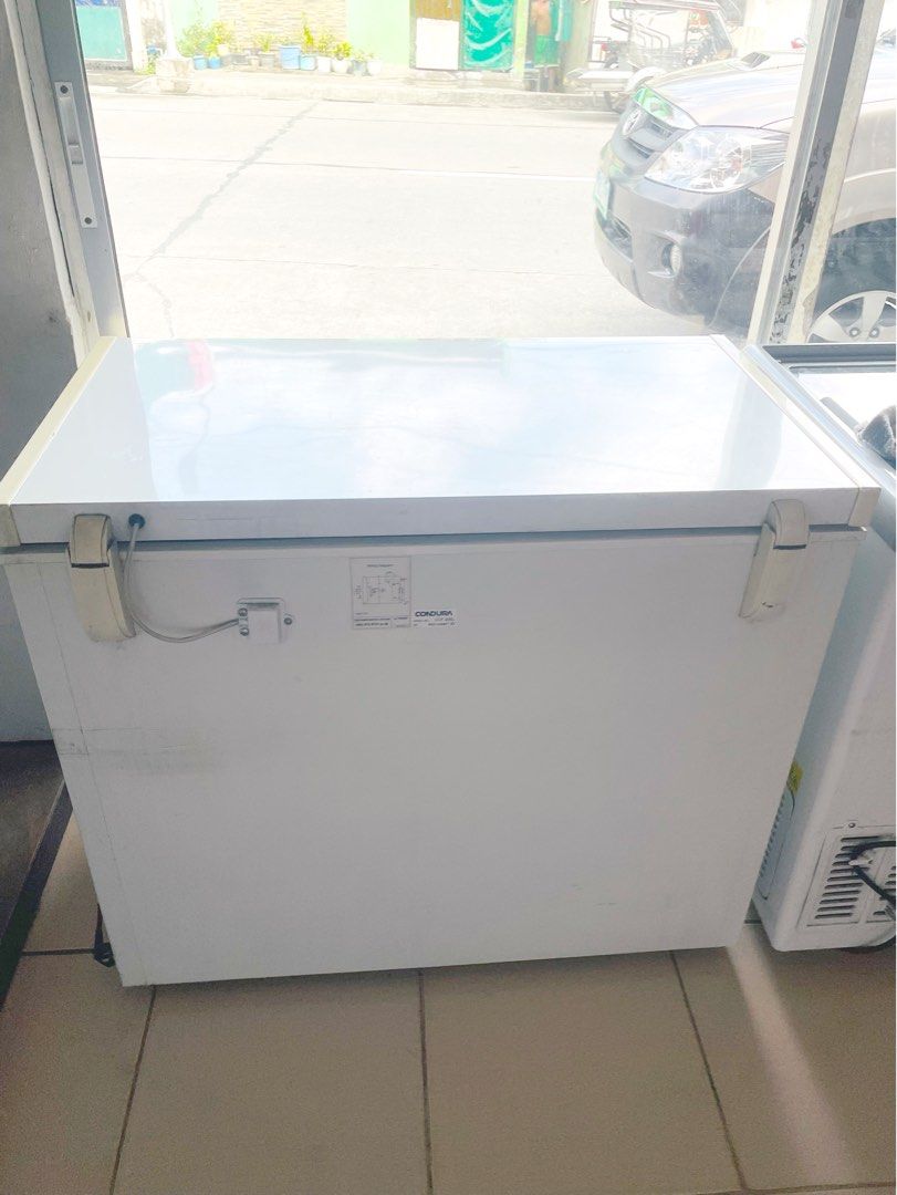 Condura Chest Freezer CCF-200L, TV & Home Appliances, Kitchen ...