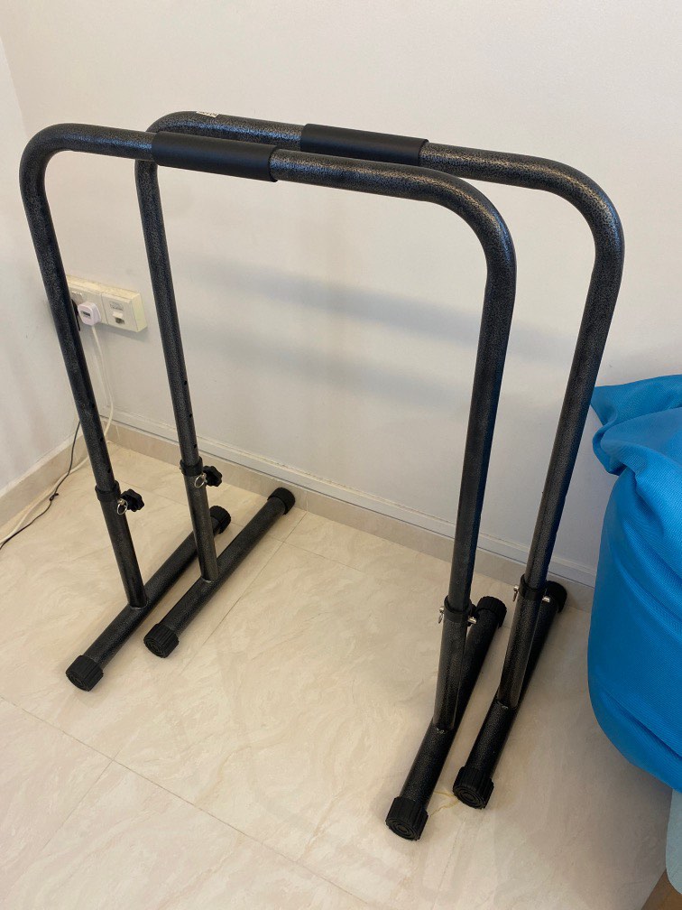 Dip bar, Sports Equipment, Exercise & Fitness, Cardio & Fitness ...