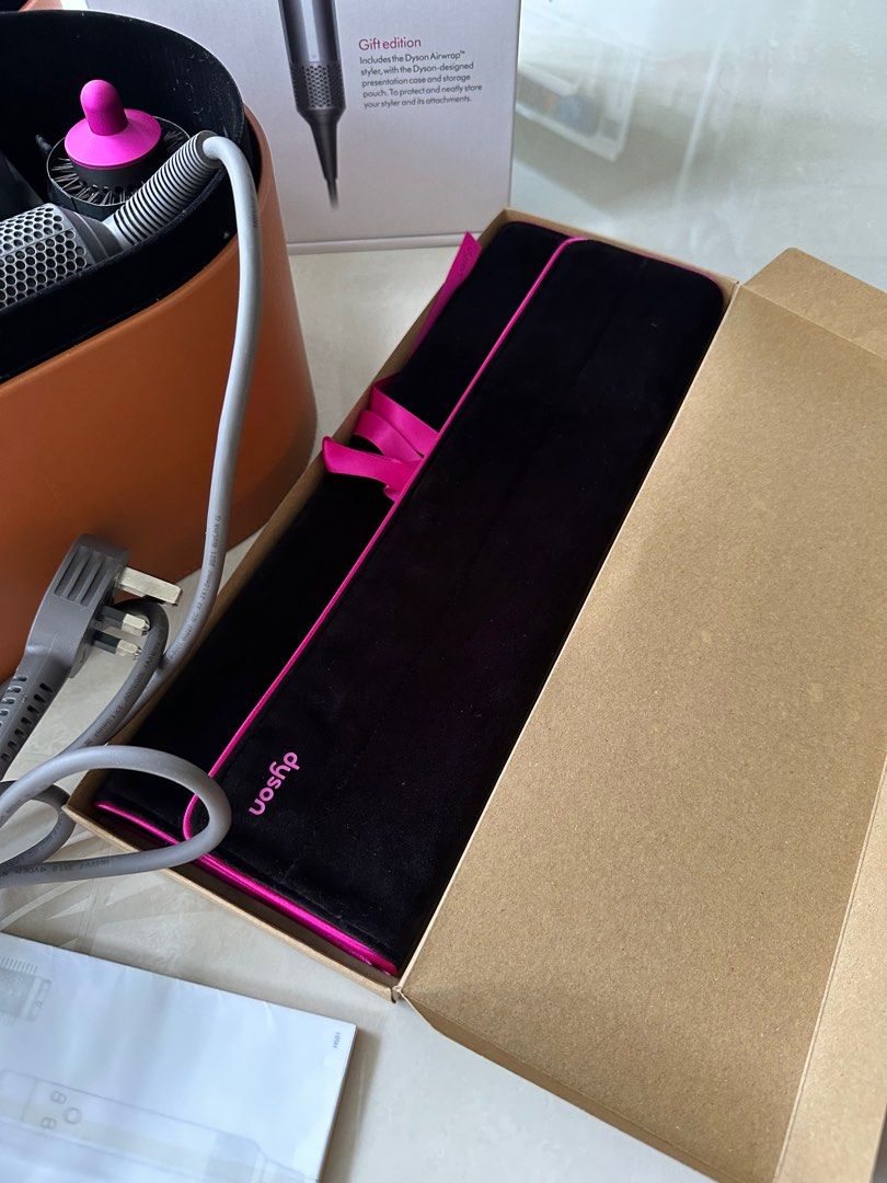Dyson Airwrap Complete set Gift edition, Beauty & Personal Care, Hair ...