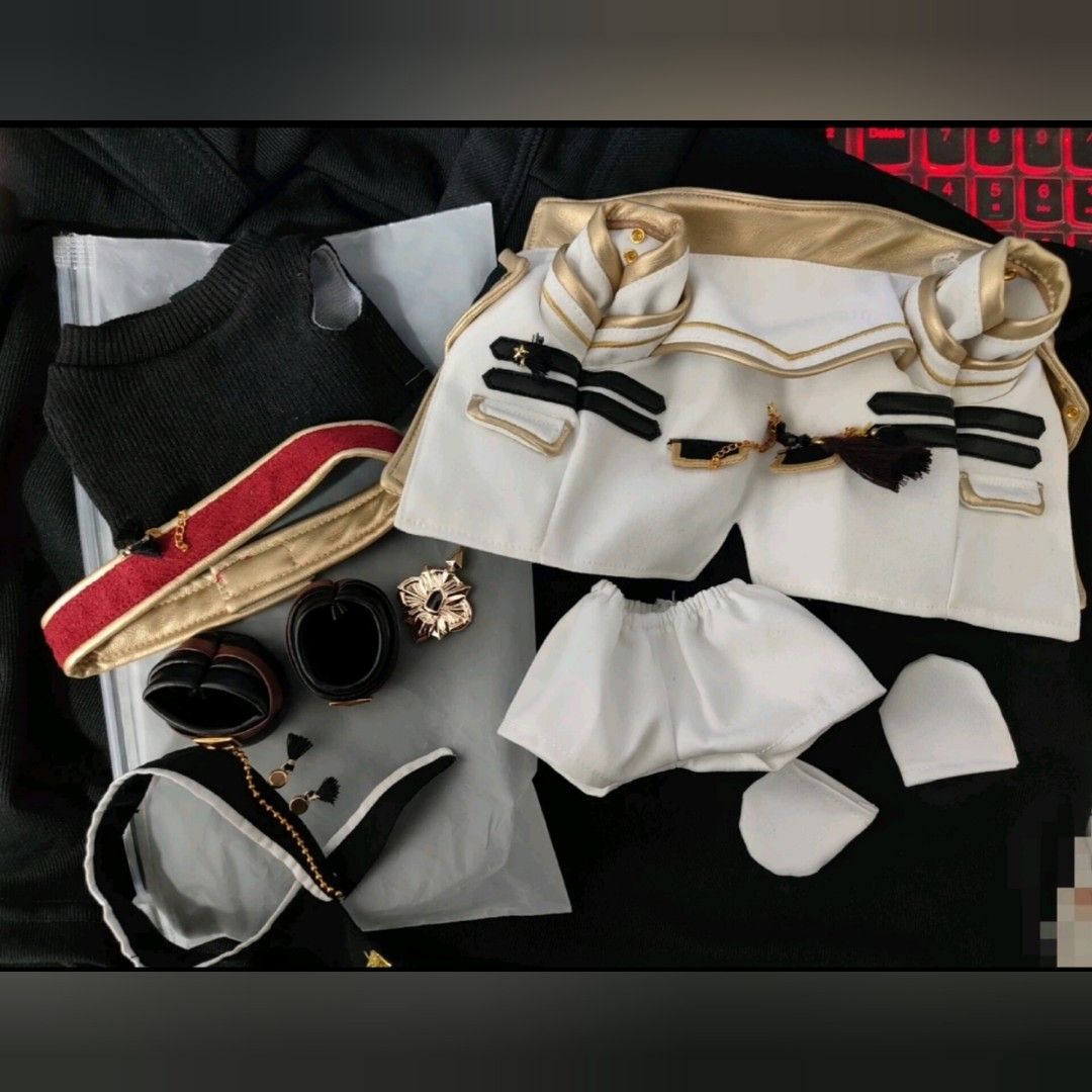 FFXIV Field Commander Clothes for Lira, Hobbies & Toys, Toys & Games on ...