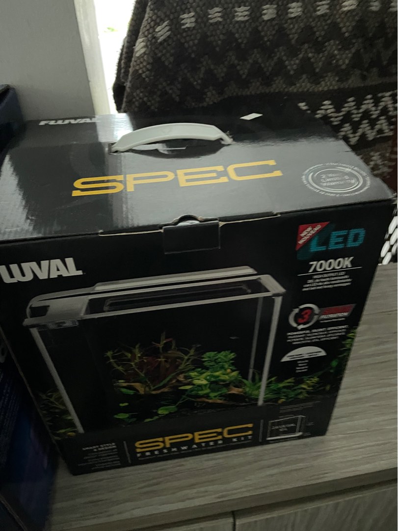 Fluval Spec 10L, Pet Supplies, Homes & Other Pet Accessories on Carousell