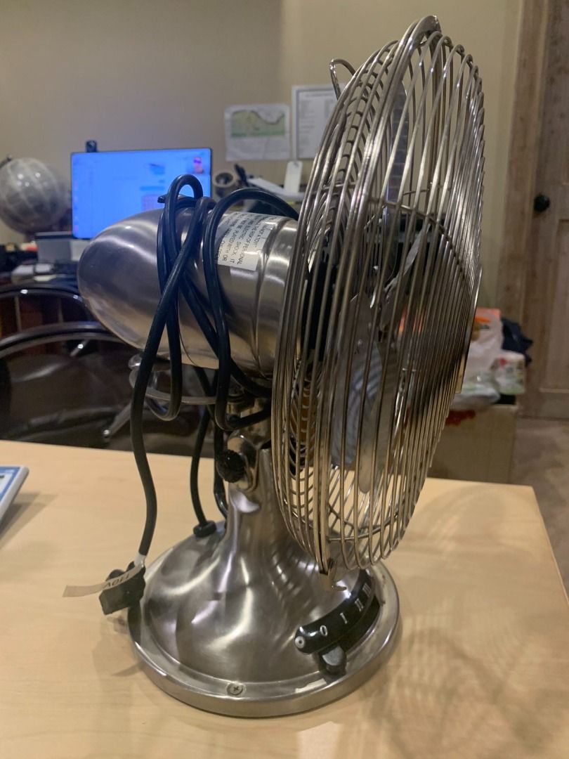 FOR SALE CINNI CLASSIC DESK FAN, TV & Home Appliances, Other Home ...