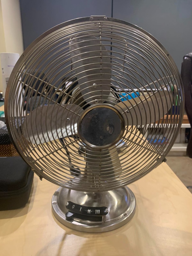 FOR SALE CINNI CLASSIC DESK FAN, TV & Home Appliances, Other Home ...