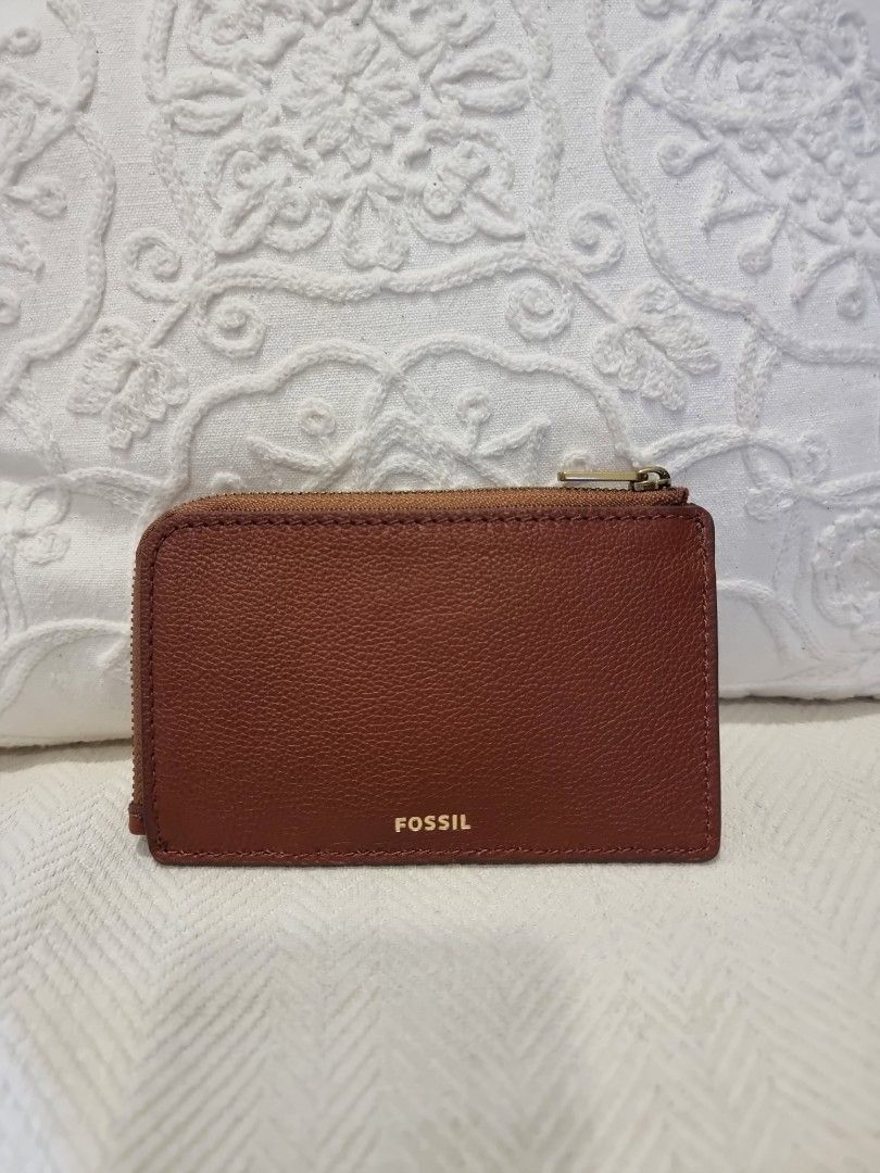 Fossil Key and Card Case Brown (BNIB), Women's Fashion, Bags & Wallets ...