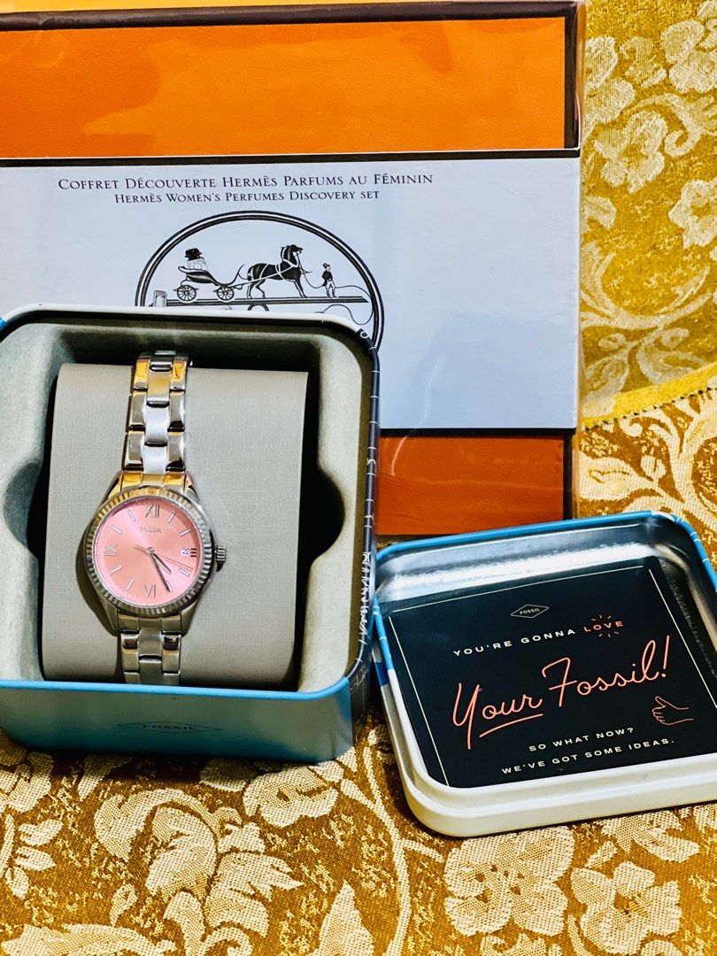Fossil watch small face, Women's Fashion, Watches & Accessories ...