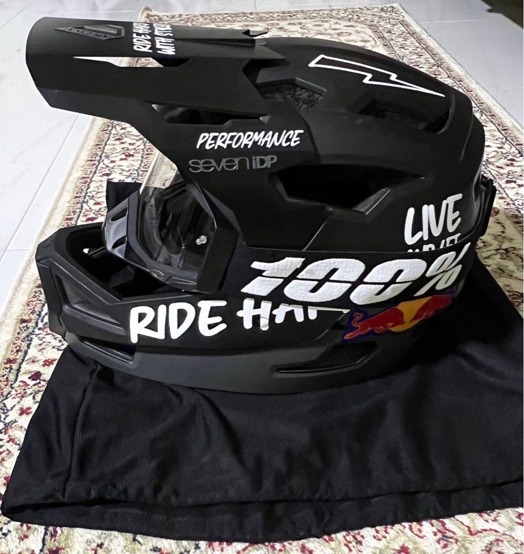 Full Face Bicycle Helmet Motorcycles Motorcycle Apparel On Carousell