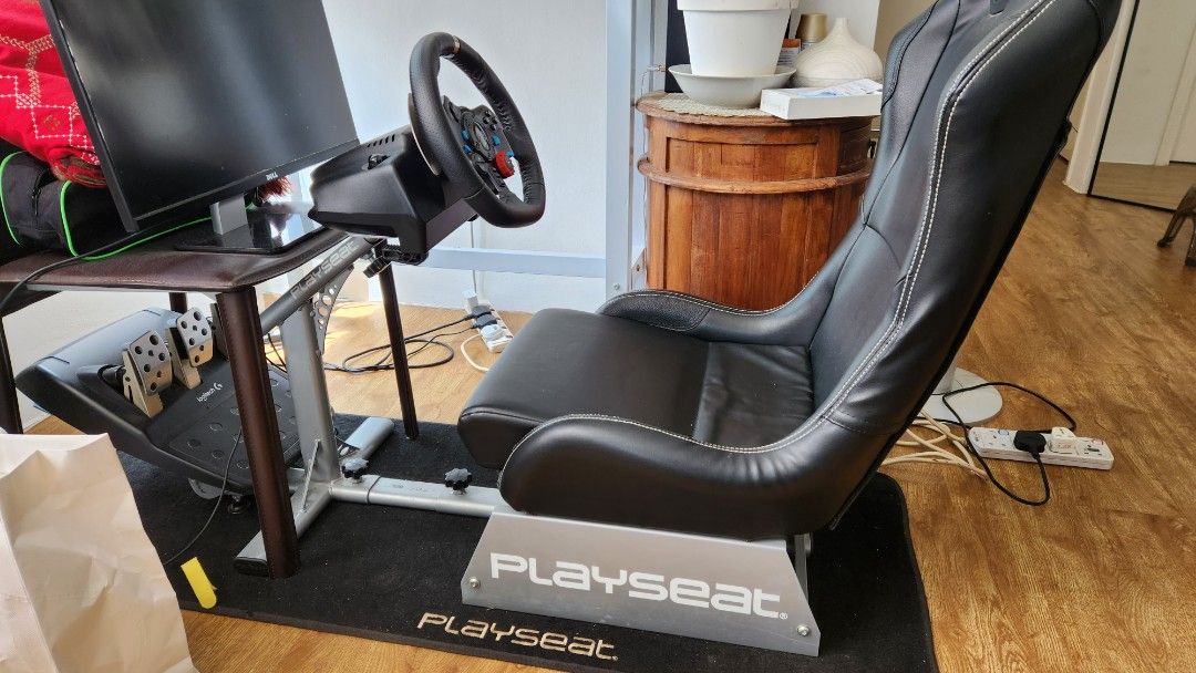 Gaming Chair Playseat and Logitech G29 with shifter, Video Gaming ...
